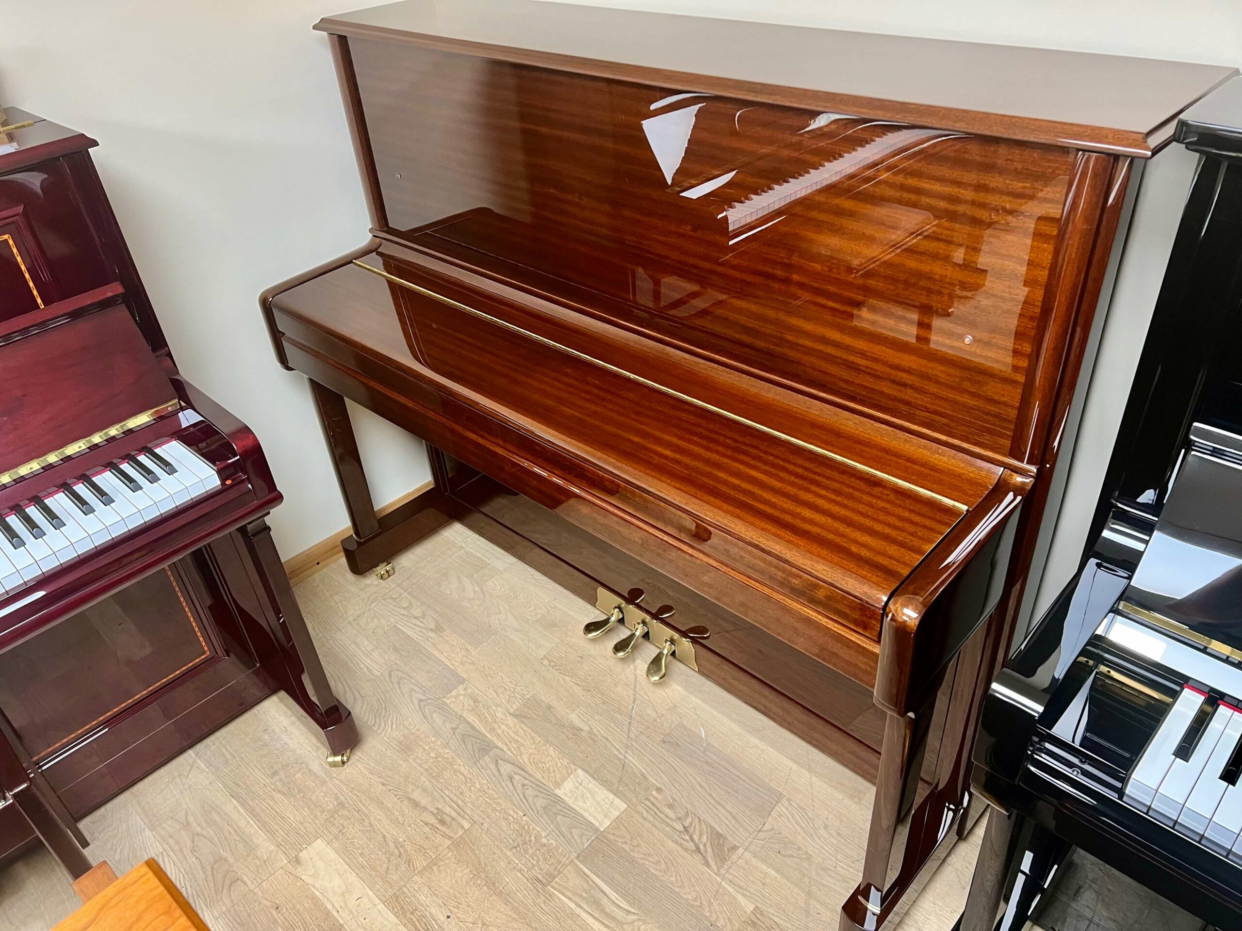 Winchester UP123 Upright Piano - Handel Pianos LTD